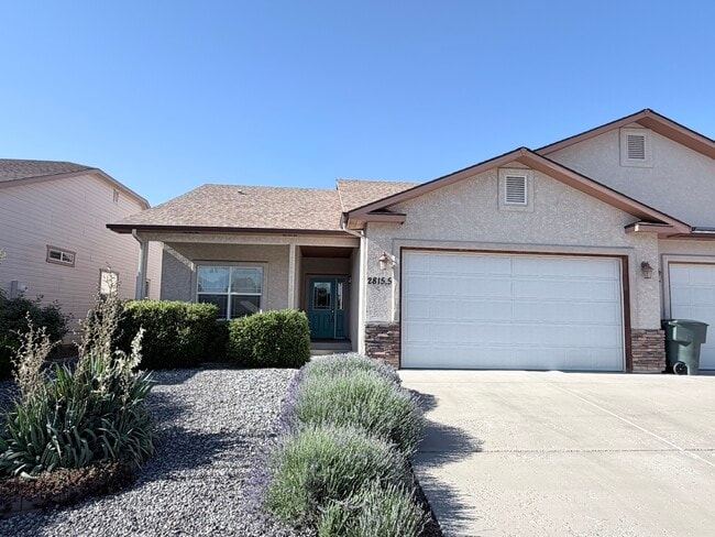 2815 1/2 Columbine Park Court - 2815 1/2 Columbine Park Court Grand ...