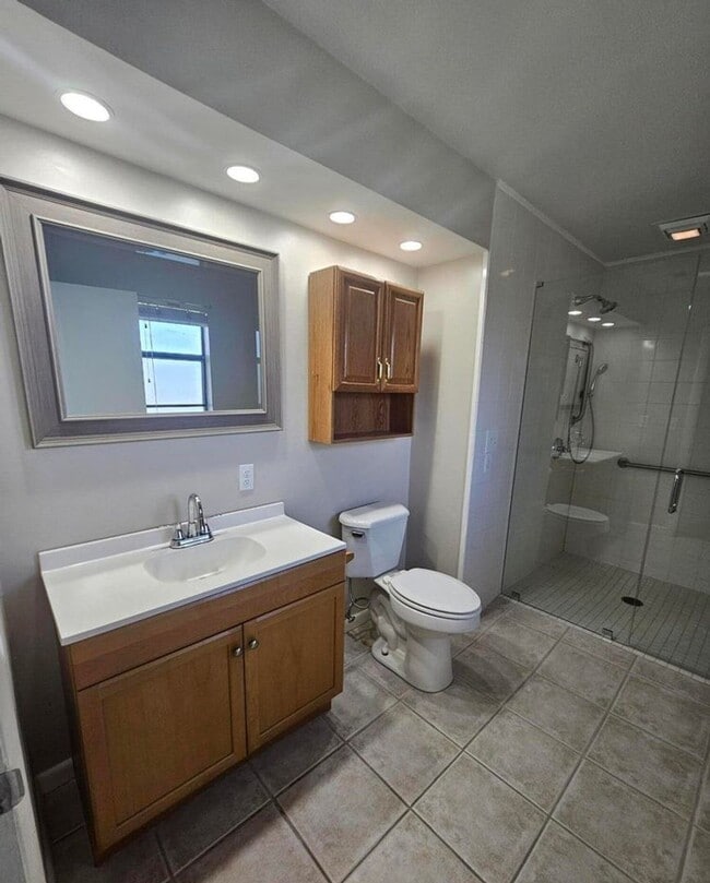 Adorable move-in ready home 3 bedroom 2 bath - 618 Gabriel St Panama ...