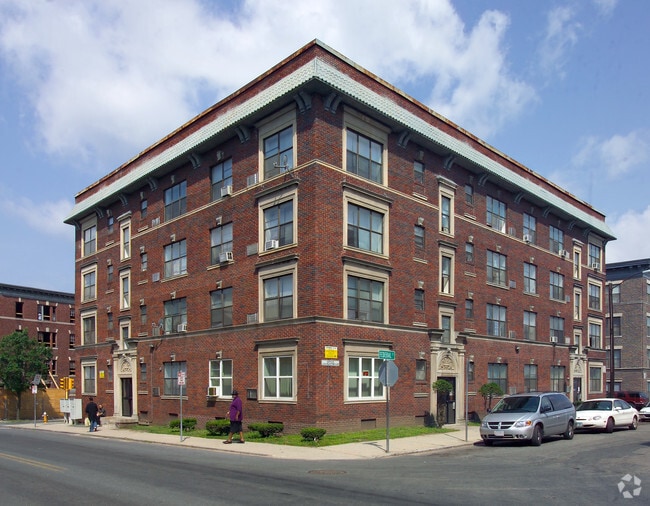 City View Commons I - 916 Worthington St Springfield MA 01105 ...