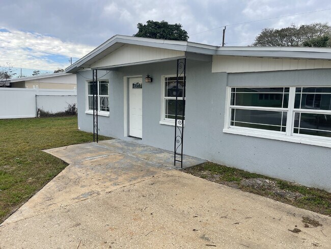 Fully renovated 3B 1B home - 2466 Pepper Ave Melbourne FL 32935 ...