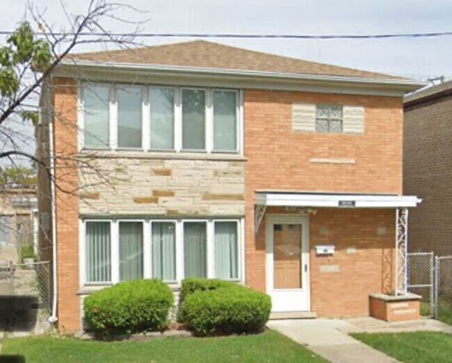 5632 W 63rd Pl - 5632 W 63rd Pl Chicago IL 60638 | Apartment Finder