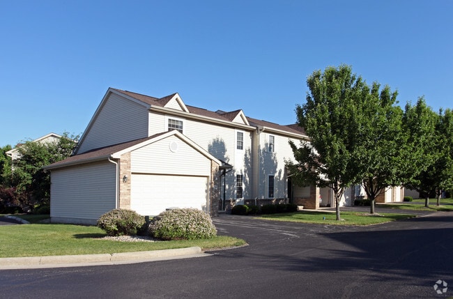 Shamrock Village - 216 E Killarney Cir Bowling Green OH 43402 ...