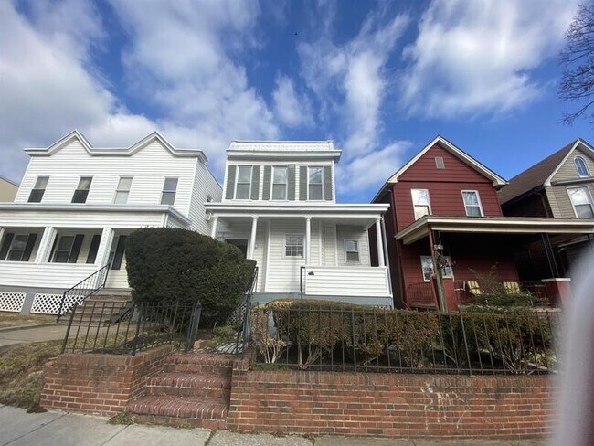 4021 Falls Rd - 4021 Falls Rd Baltimore MD 21211 | Apartment Finder