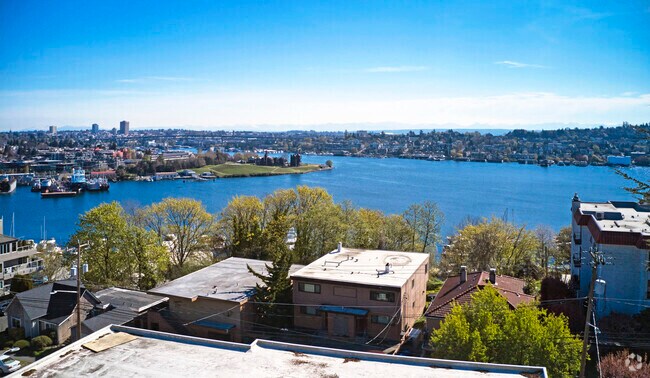 Dexter - 2465 Dexter Ave N Seattle WA 98109 | Apartment Finder