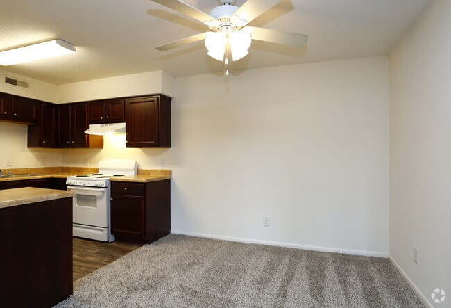 Tree Top Apartments - Raleigh, NC | Apartment Finder