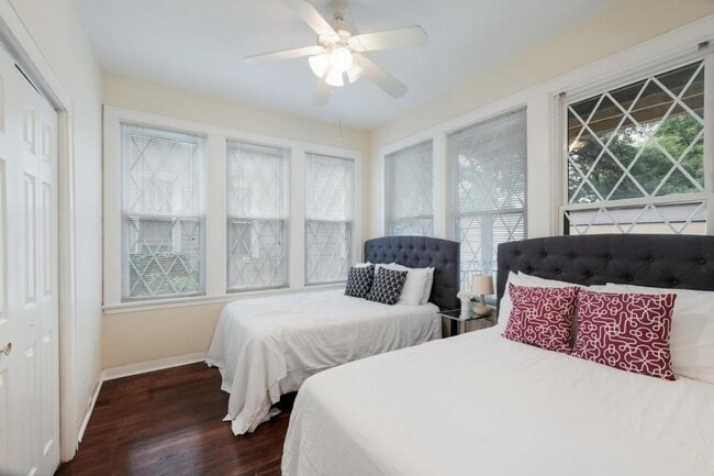 438 W. Mistletoe Ave - 438 W Mistletoe Ave San Antonio TX 78212 ...