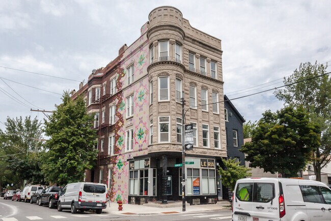 816 W 18th St - 816 W 18th St Chicago IL 60608 | Apartment Finder