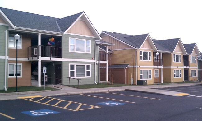 SeaBreeze Apartments - 525 McCurdy Rd Sequim WA 98382 | Apartment Finder