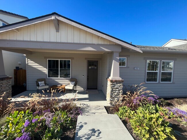 Newly Built Contemporary Luxury Home - Loc... - 2997 Pinos Wy Marina CA ...