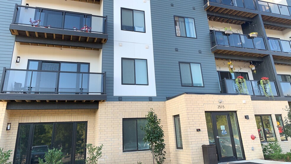 The Edge at Cottage Grove Commons - 2515 Gaston Rd Cottage Grove WI ...