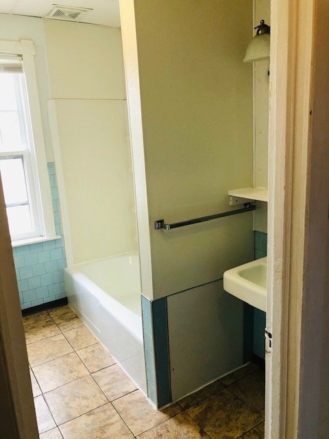 Freshly updated duplex! Move in ready! - 122 Hanover St New Oxford PA ...