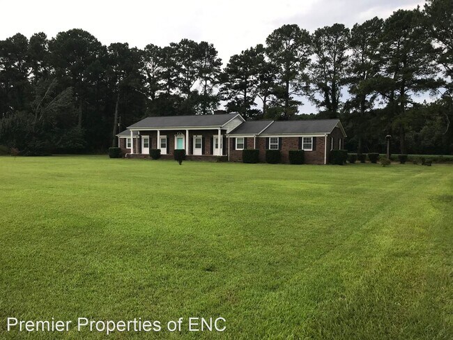 3 br, 3 bath House - 1322 Fountaintown Road - 1322 Fountaintown Rd ...