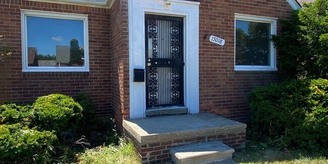 15018 Eastburn - 15018 Eastburn St Detroit MI 48205 | Apartment Finder