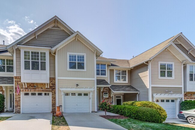 Beautiful 3 Bedroom Townhouse in Desirable... - 2323 Putters Way Raleigh NC 27614 | Apartment Finder