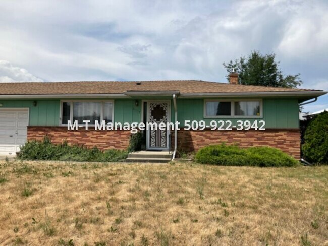 Valley side-by-side rancher duplex: 2+ br,... - 10207 E Alki Ave ...