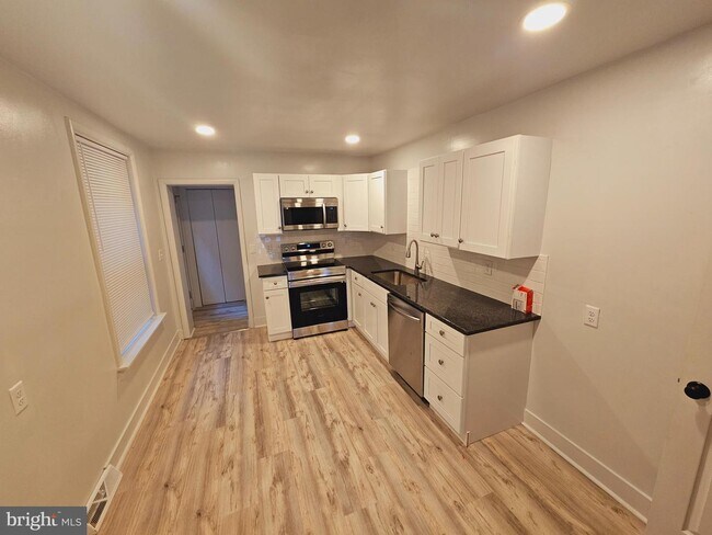 560 Walnut St - 560 Walnut St Coatesville PA 19320 | Apartment Finder