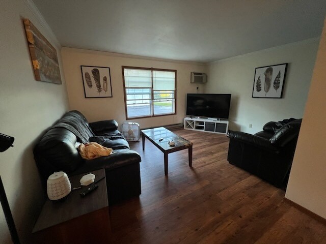 2215 Sylvan Way - 2215 Sylvan Way West Bend WI 53095 | Apartment Finder