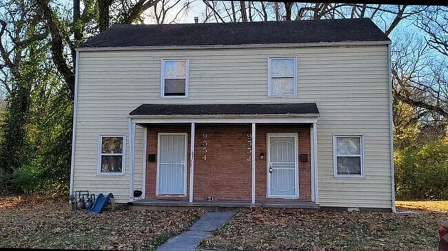 Two Story Two Bedroom Duplex For Rent - 9552 Charlotte St Kansas City ...
