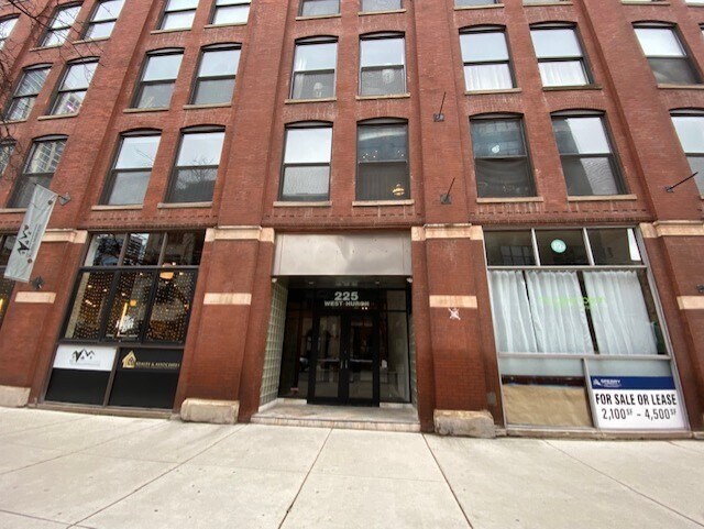 225 W Huron St - 225 W Huron St Chicago IL 60654 | Apartment Finder