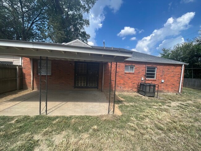 4467 Cottonwood - Available Now! - 4467 Cottonwood Rd Memphis TN 38118 ...