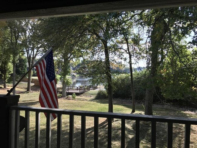 AVAILABLE NOW: Stunning Lakeside Condo - 7500 Woods Ln Cornelius NC ...