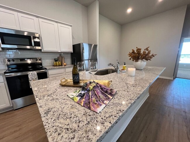 Want luxury living in the Far West ...Look no further...Amanda Park is ...