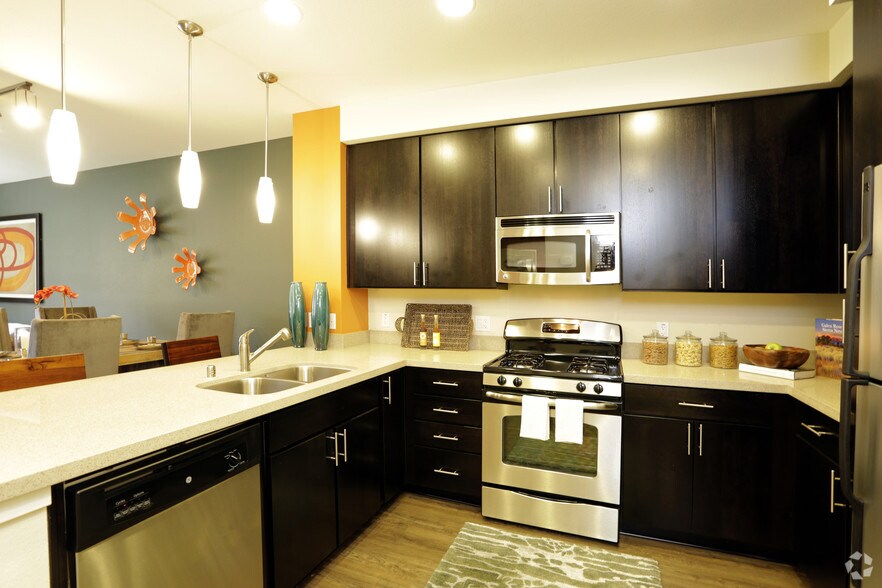 Pacific Ridge - 5945 Linda Vista Rd San Diego CA 92110 | Apartment Finder