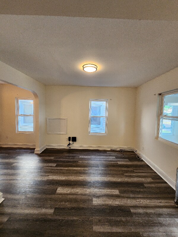 154 E 7th Ave - 154 E 7th Ave Roselle NJ 07203 | Apartment Finder