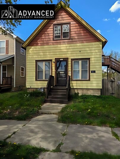 2466 W Garfield Ave - 2466 W Garfield Ave Milwaukee WI 53205 ...