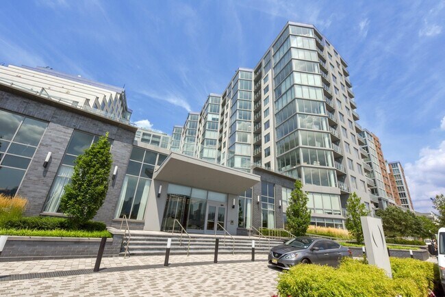 9 Ave At Port Imperial - 9 Ave At Port Imperial West New York NJ 07093 ...