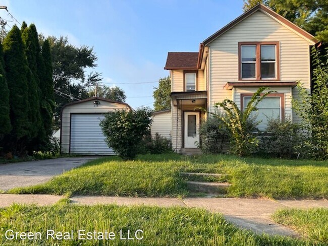 3 br, 2 bath House - 258 W Water St - 258 W Water St Kankakee IL 60901 ...