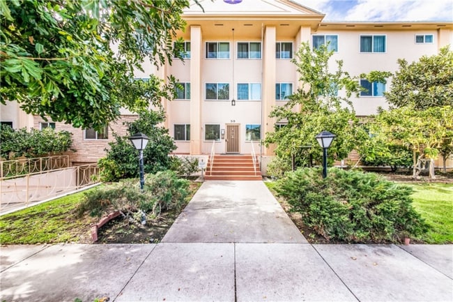 315 N Louise St - 315 N Louise St Glendale CA 91206 | Apartment Finder