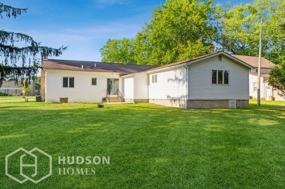 AVAILABLE NOW! - 2195 Reeves Rd NE, Warren... - 2195 Reeves Rd NE ...