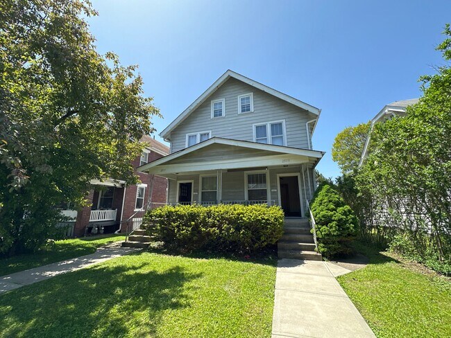 Summit St 2577-2579 JDGM - 2577 Summit St Columbus OH 43202 | Apartment ...