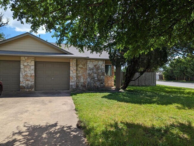 12222 Dundee Dr - 12222 Dundee Dr Austin TX 78759 | Apartment Finder