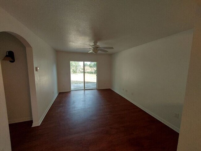 DIAMOND RIDGE VILLAS-10561 SE 67 CT - 10561 SE 67 Ct Belleview FL 34420 ...