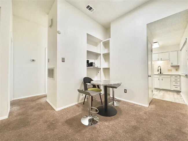 2813 Rio Grande St - 2813 Rio Grande St Austin TX 78705 | Apartment Finder