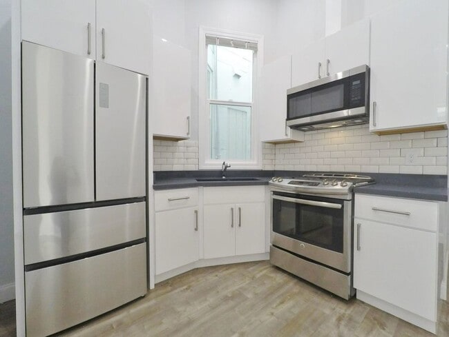 Remodeled & Sunny Studio with Modern Kitchen - 518 7th St Oakland CA ...