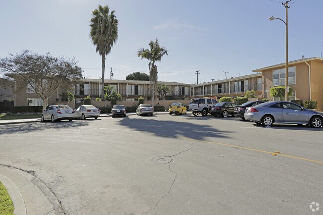 520 E Adams St - 520 E Adams St Long Beach CA 90805 | Apartment Finder