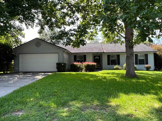 748 Violet St - 748 Violet St Tallahassee FL 32308 | Apartment Finder