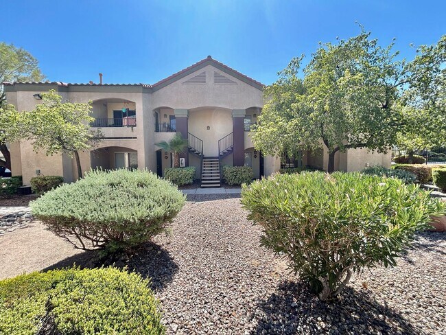 BEAUTIFUL 2 BEDROOM 2 BATHROOM 2 STORY UNIT - 7885 W Flamingo Rd Las ...