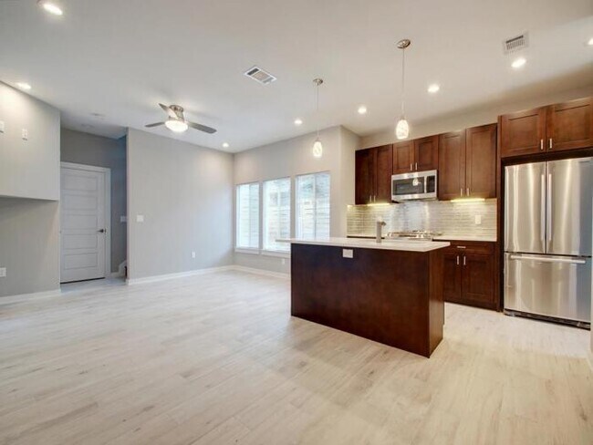 3 bedroom in Austin TX 78721 - 1144 Gunter St Austin TX 78721 ...