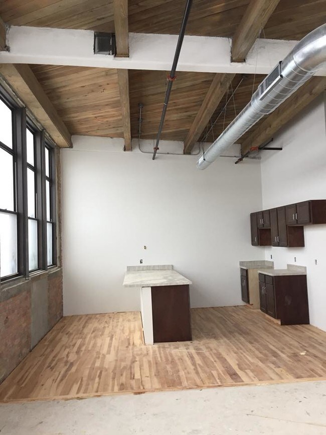 Welford Sanders Historic Lofts - 2812 N 5th St Milwaukee WI 53212 ...