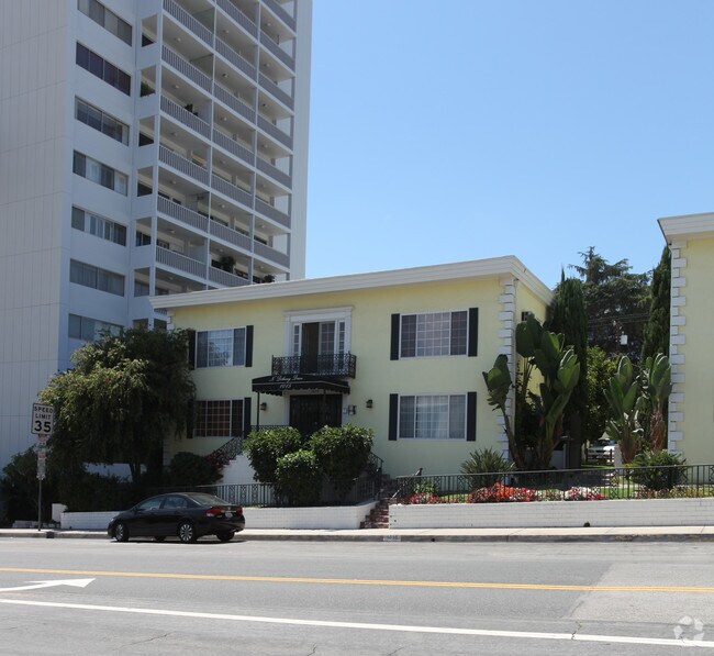 Doheny Drive Apartments - 1015 N Doheny Dr West Hollywood CA 90069 ...