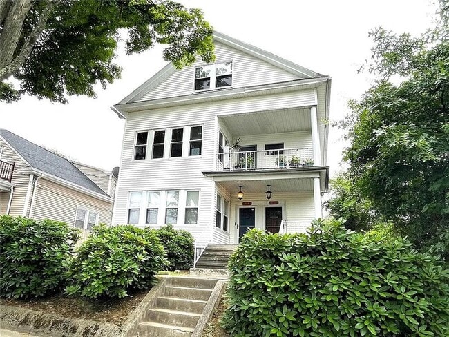 64 Lindy Ave - 64 Lindy Ave Providence RI 02908 | Apartment Finder