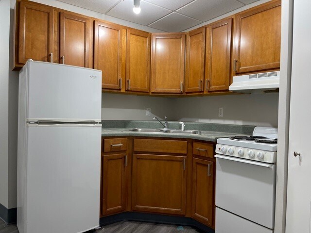 201 W Springfield Ave - 201 W Springfield Ave Champaign IL 61820 ...