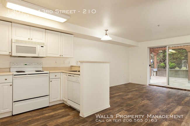Pickering Place Apartments! 210 - 1307 N 43rd St Seattle WA 98103 ...