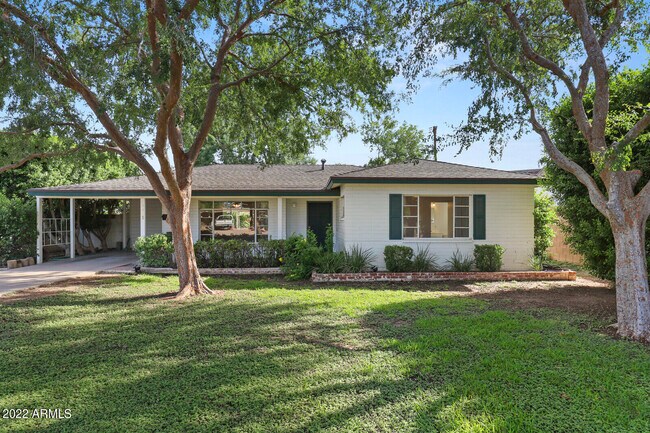 4423 E Piccadilly Rd - 4423 E Piccadilly Rd Phoenix AZ 85018 ...