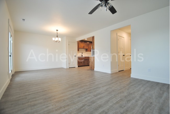 Mountain-View Townhome | 30 Minutes to Ogden & Close to Snowbasin - 786 ...