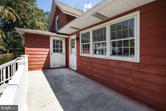 42 Smith Terrace - 42 Smith Terrace Clementon NJ 08021 | Apartment Finder